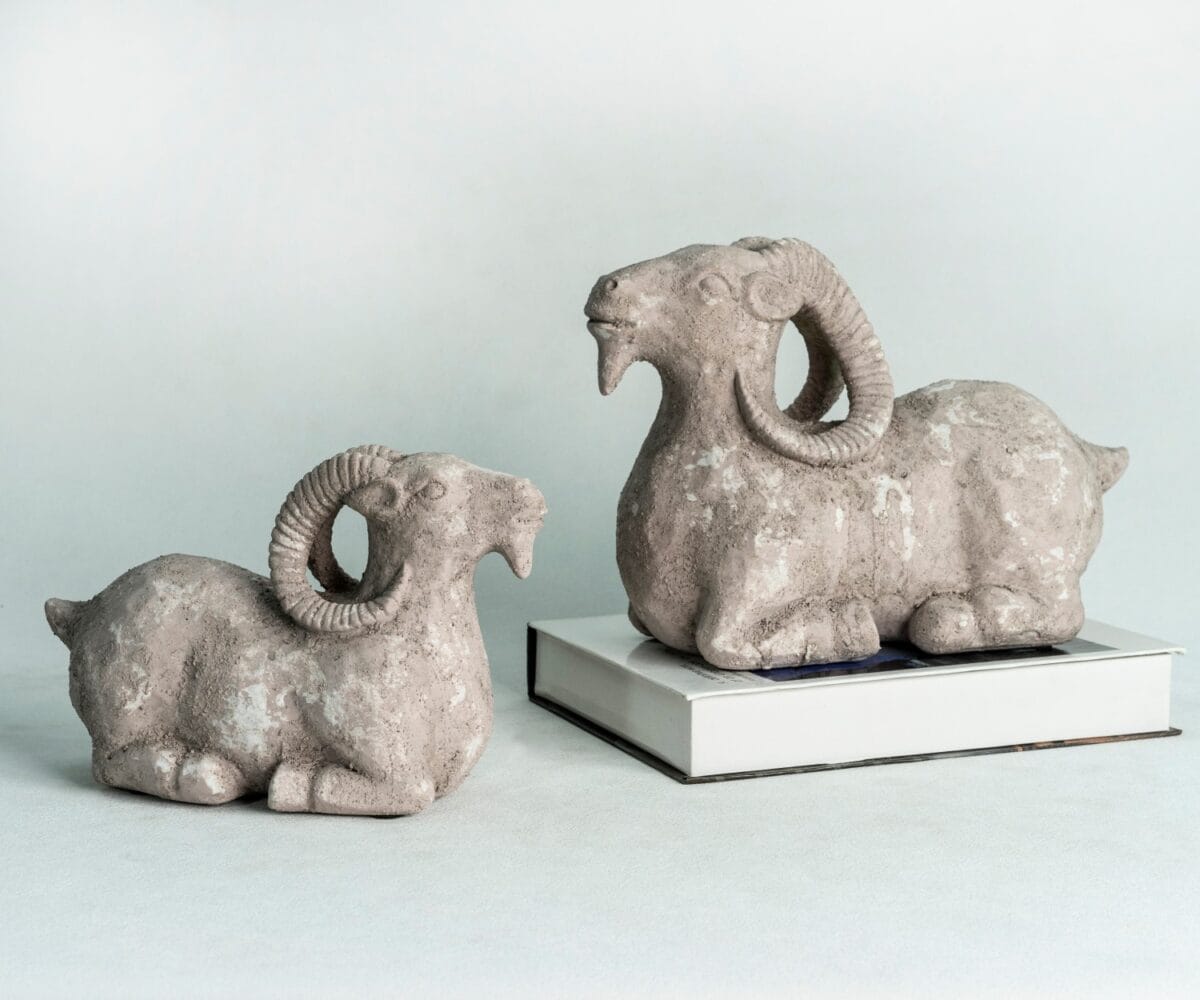 Wholesale Resin Retro Goat Figurines for Home, Garden, and Farmhouse ...